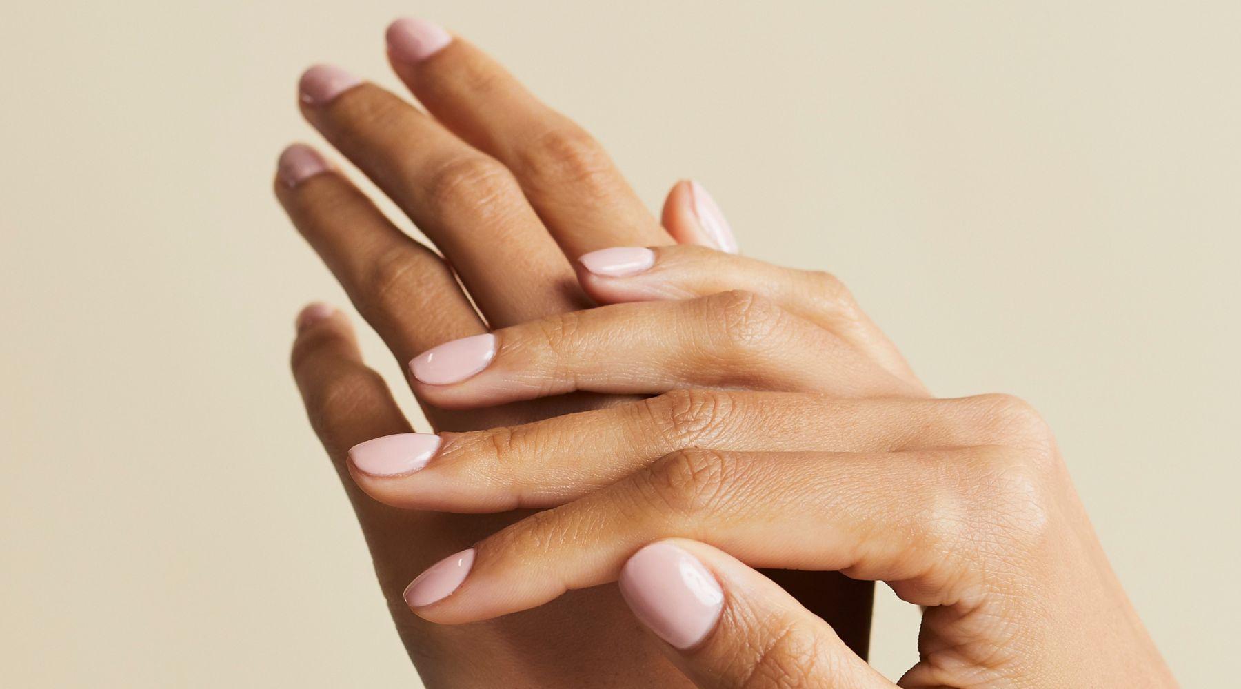 How-To Strengthen Nails: Our 7 Top Tips | 14 Day Mani – 14 Day Manicure How-To Strengthen Nails: Our 7 Top Tips | 14 Day Mani – 14 Day Manicure